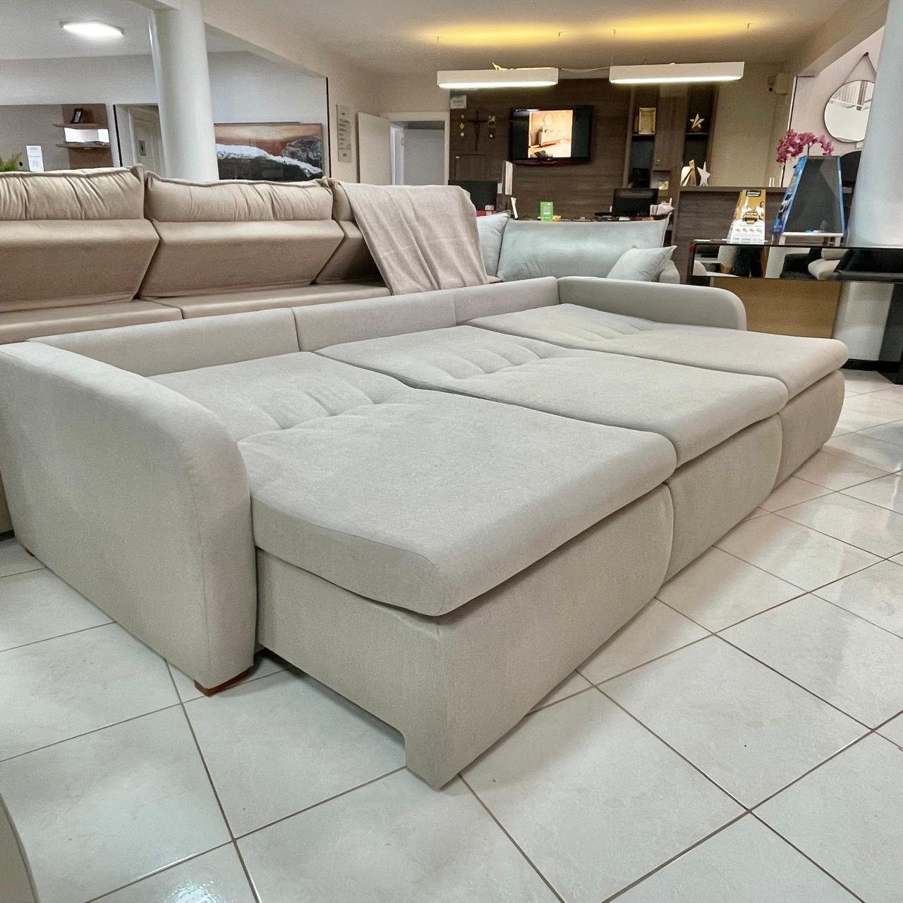 Sofa 3m Zurich – Vira Cama- Tecido Bege (2893) - Bella Casa de Realeza PR